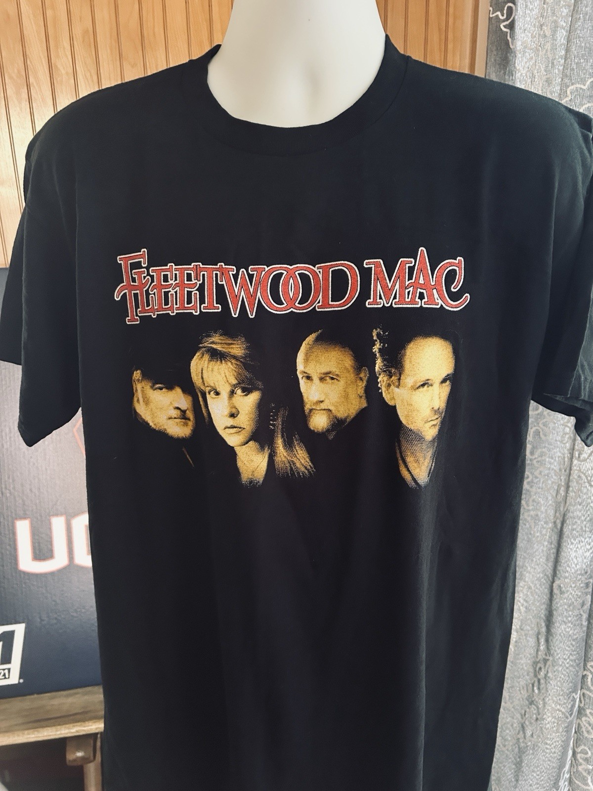 Vintage FLEETWOOD MAC Large T-Shirt 2004 Concert Tour Superb Graphics Exc. Cond. for Sale ...